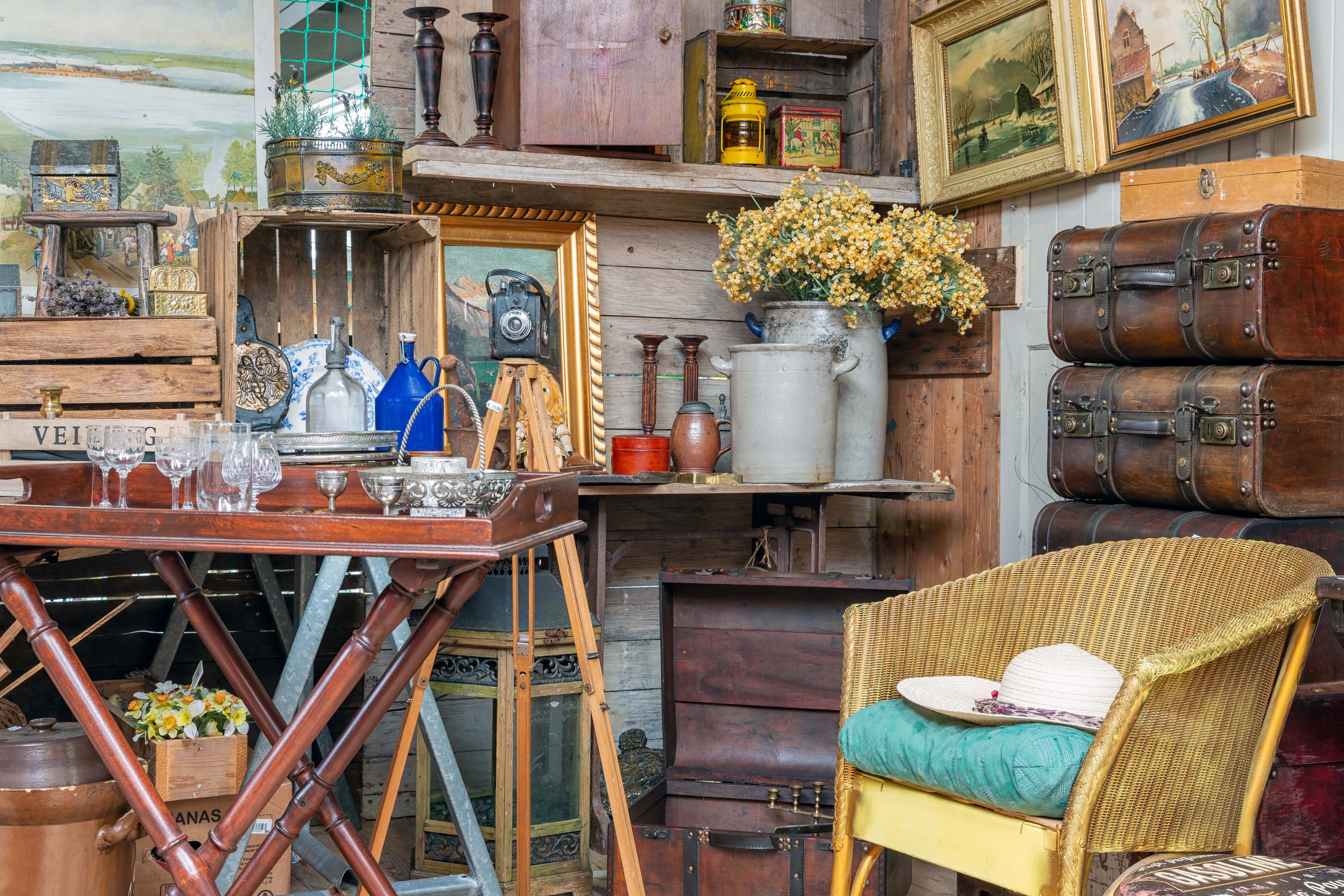 12 Best Places To Sell Antiques for the Most Money