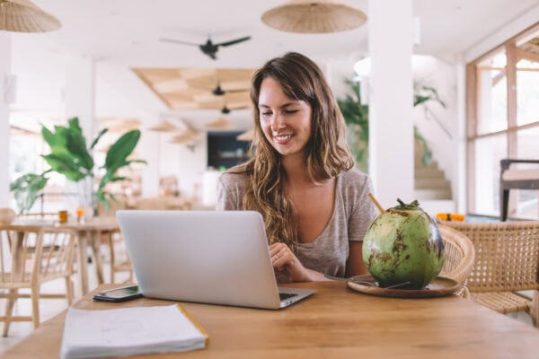 How To Start a Business With No Money (Here’s How I Did It)