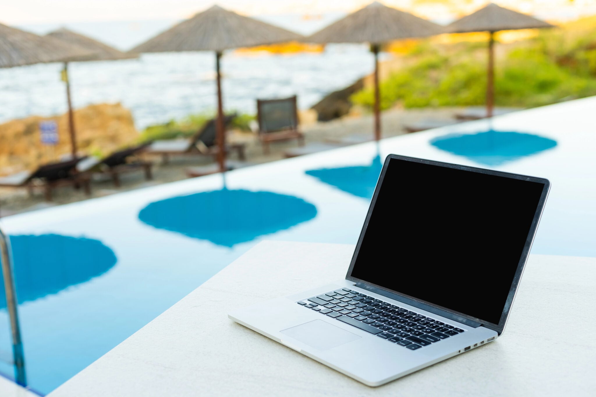 10 Best Ways To Use ChatGPT To Make Money